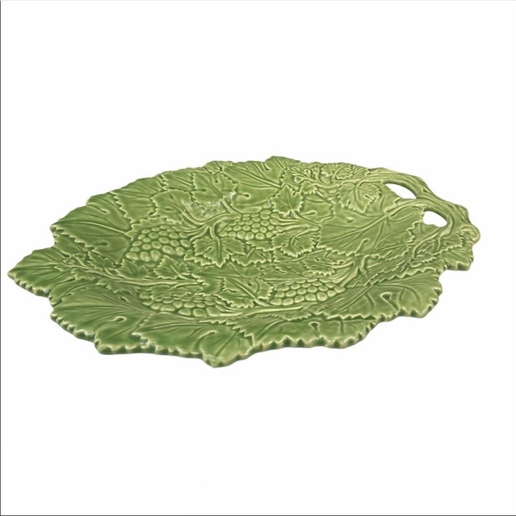 olfaire | Dining | Vtg Olfaire Green Platter Majolica Grapes Leaves | Poshmark